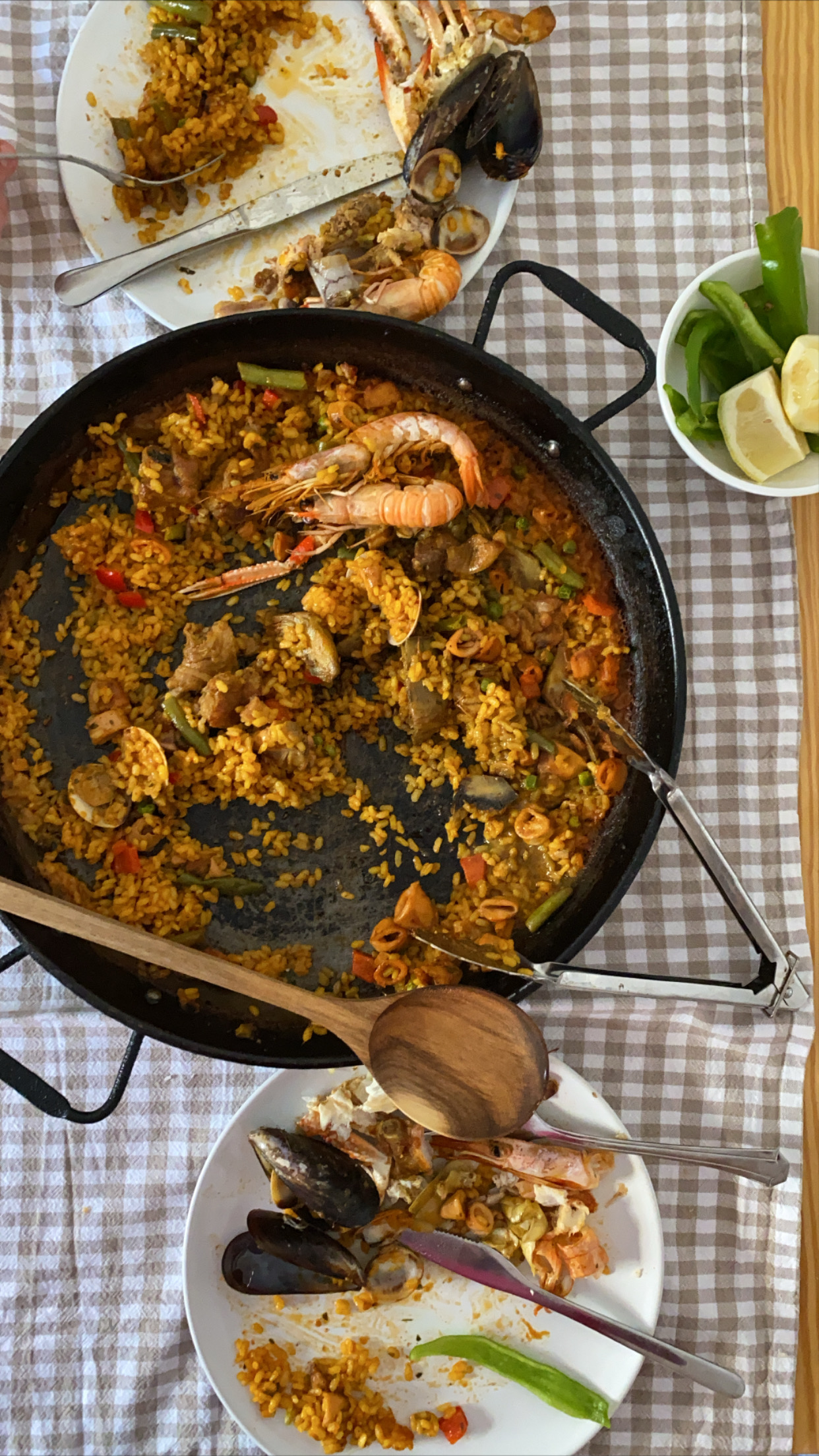 How to Make Paella | A Bountiful Kitchen