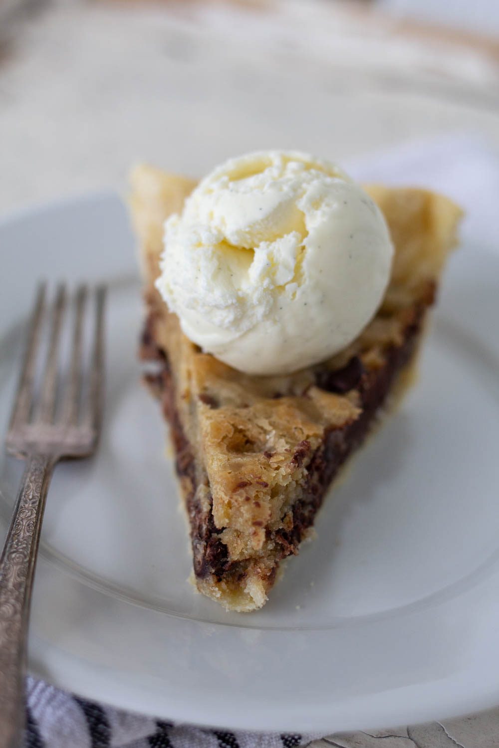 The Dodo Banana Cream Cheese Pie Recipe | A Bountiful Kitchen